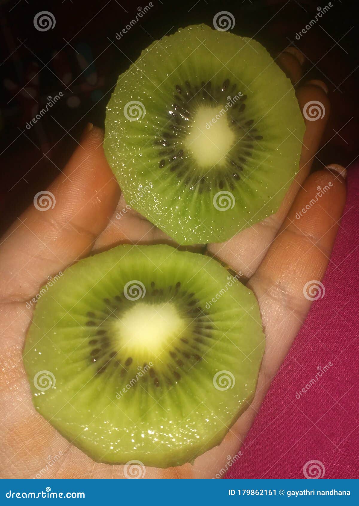 KiwiFlash Kiwi Fruit // Natural Fruit Stock Image - Image of kiwi ...