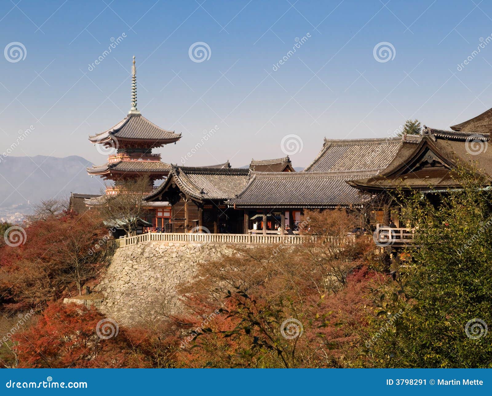 Kiyomizu temple stock image. Image of kyoto, heritage - 3798291