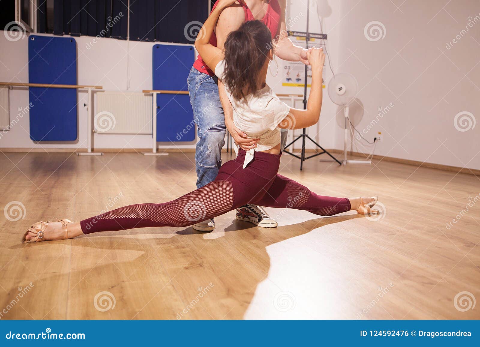 Kizomba Dancer Doing Split on the Dance Floor Stock Photo - Image of ...