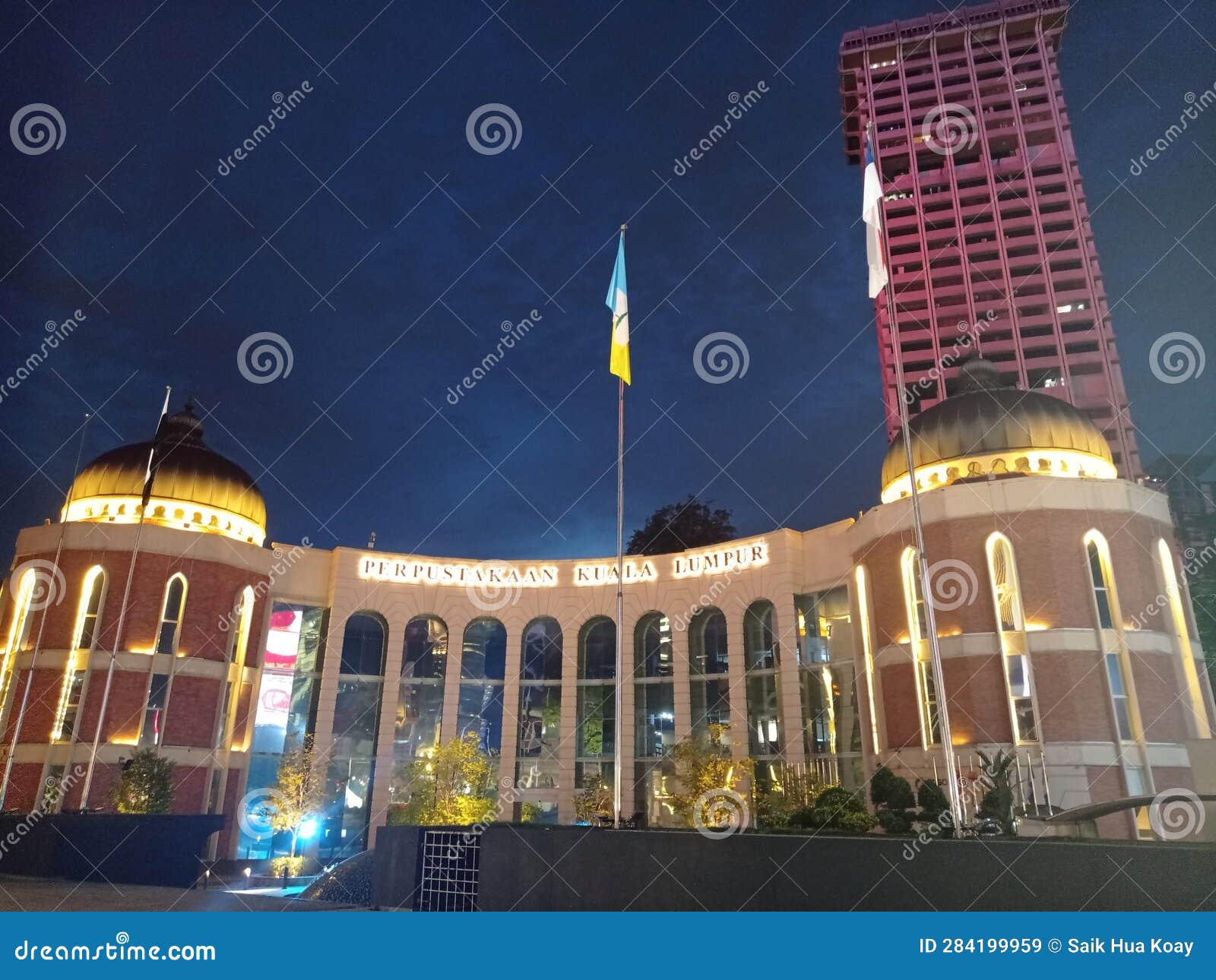 KL Library Night View with Lights with Building Editorial Stock Image ...