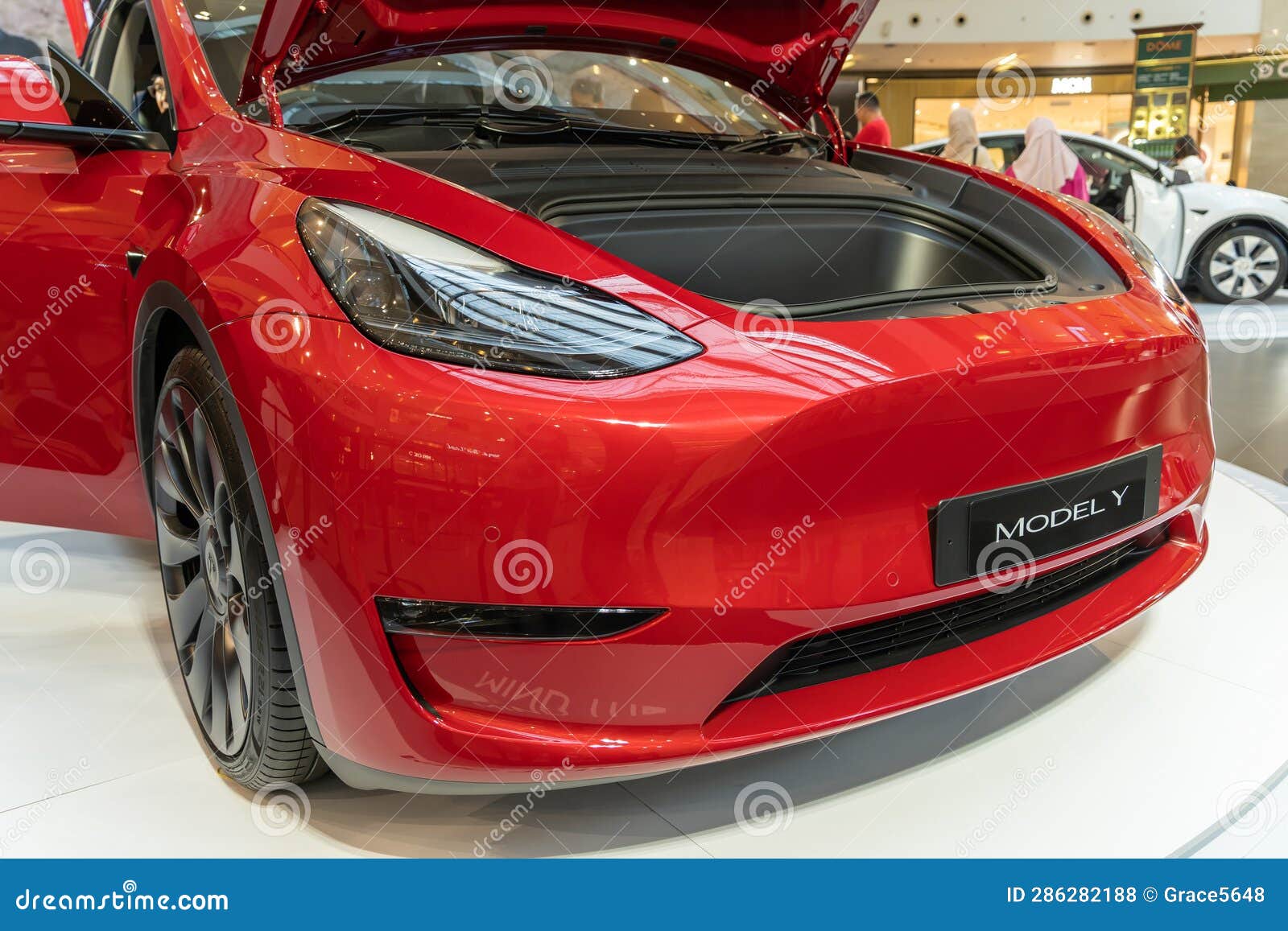 There is an Additional Front Boot or Storage Under the Bonnet of Tesla ...