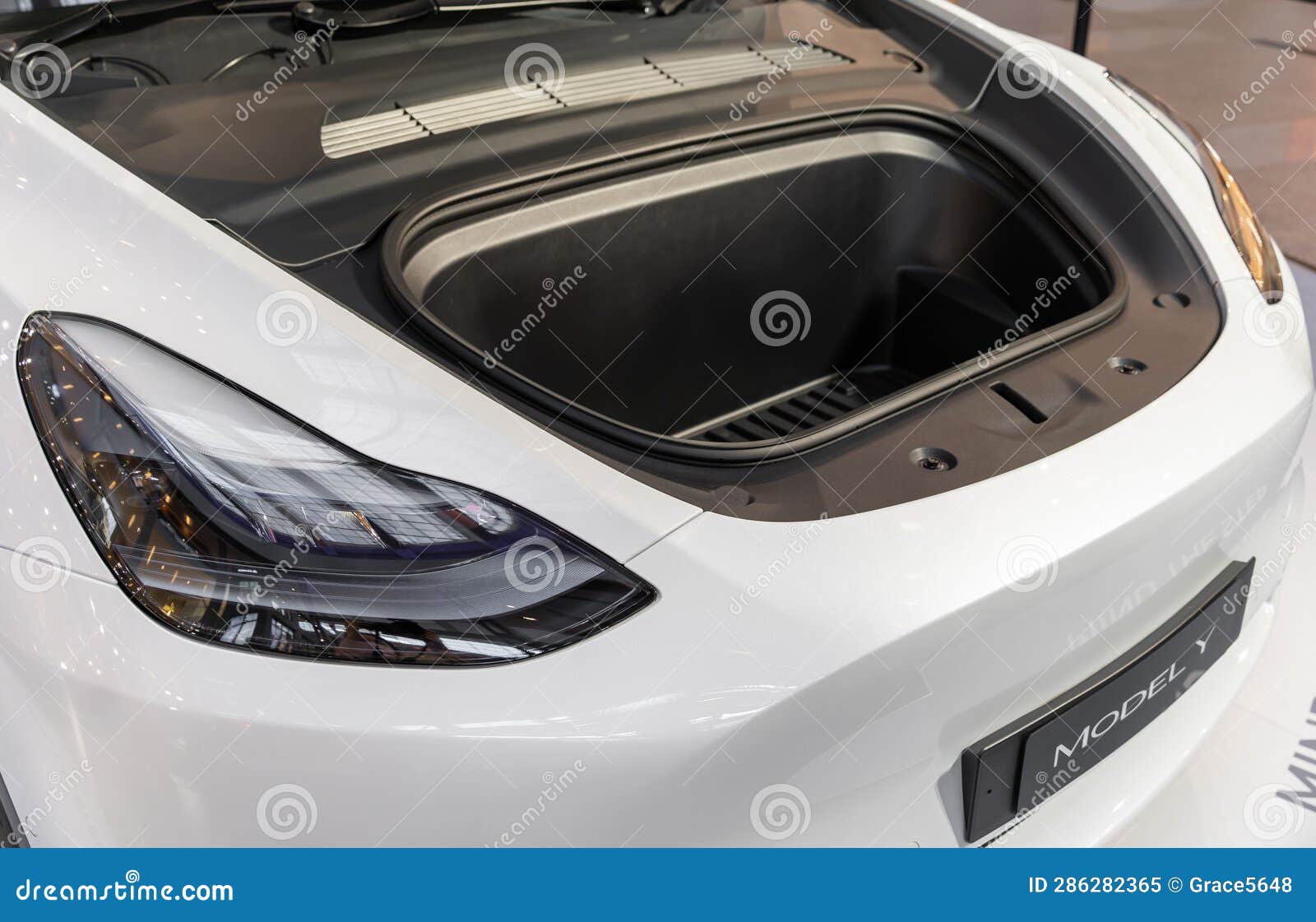 There is an Additional Front Boot or Storage Under the Bonnet of Tesla ...