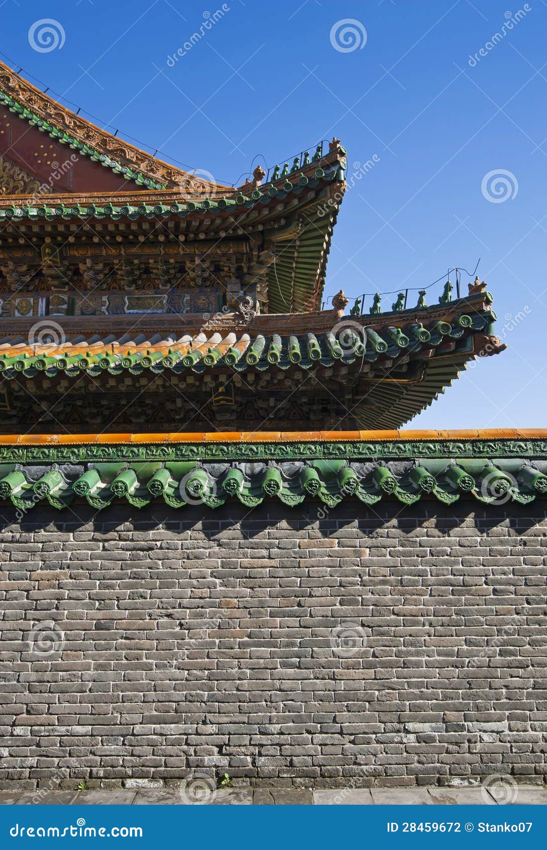 Klassiek Chinees dak stock foto. Image of oost, azië - 28459672