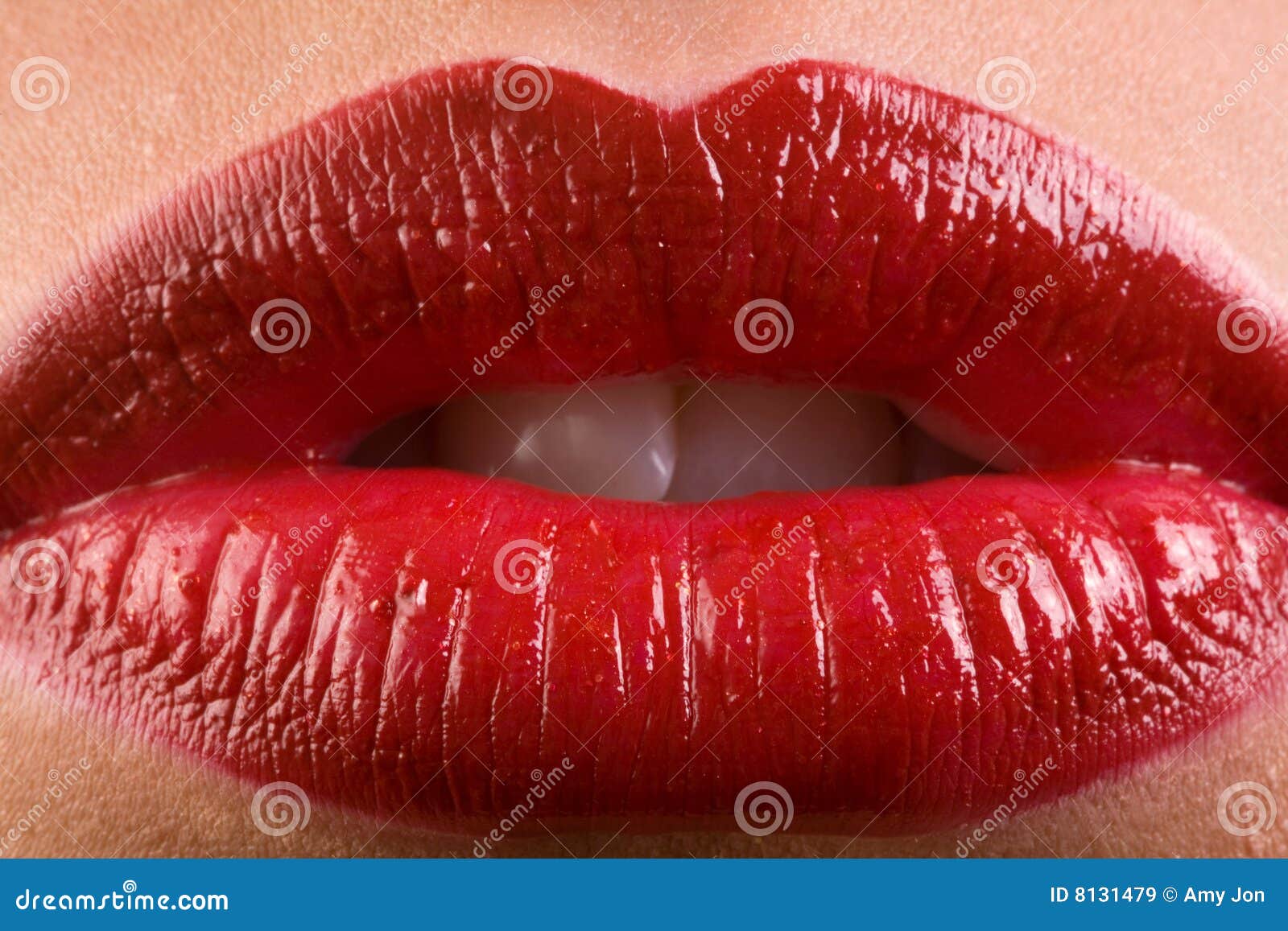 Klassieke Rode Lippenstift stock afbeelding. Image of mooi - 8131479