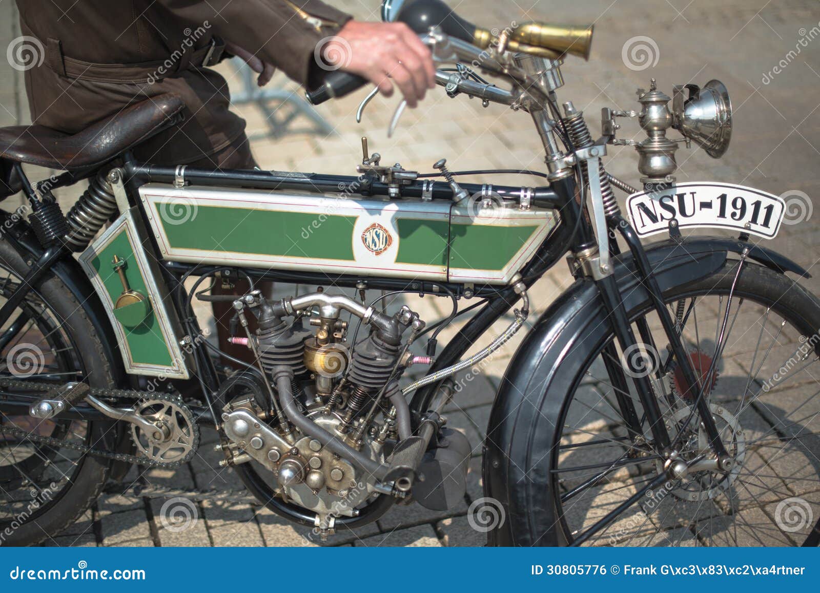 Klassisches Motorrad NSU Hergestellt 1911 Redaktionelles Foto - Bild ...