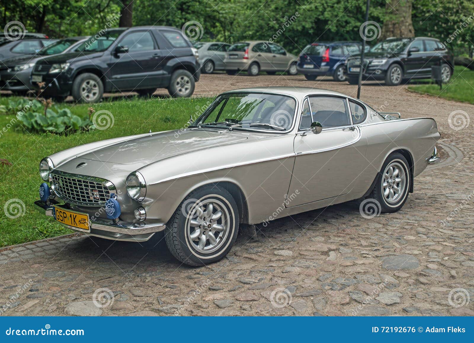 Klassiska Svenska Bilar Volvo P1800 Redaktionell Bild - Bild av linje ...