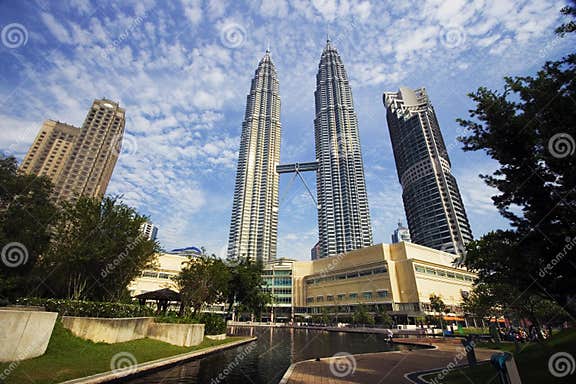 KLCC stock image. Image of business, fountain, building - 1462087