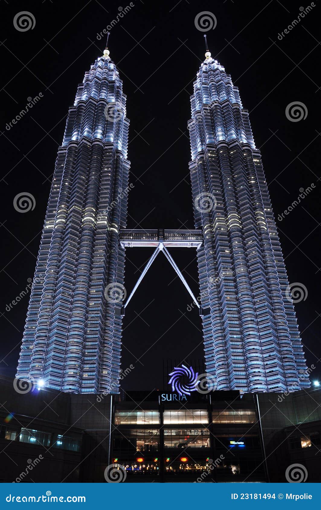 KLCC at night editorial stock image. Image of downtown - 23181494