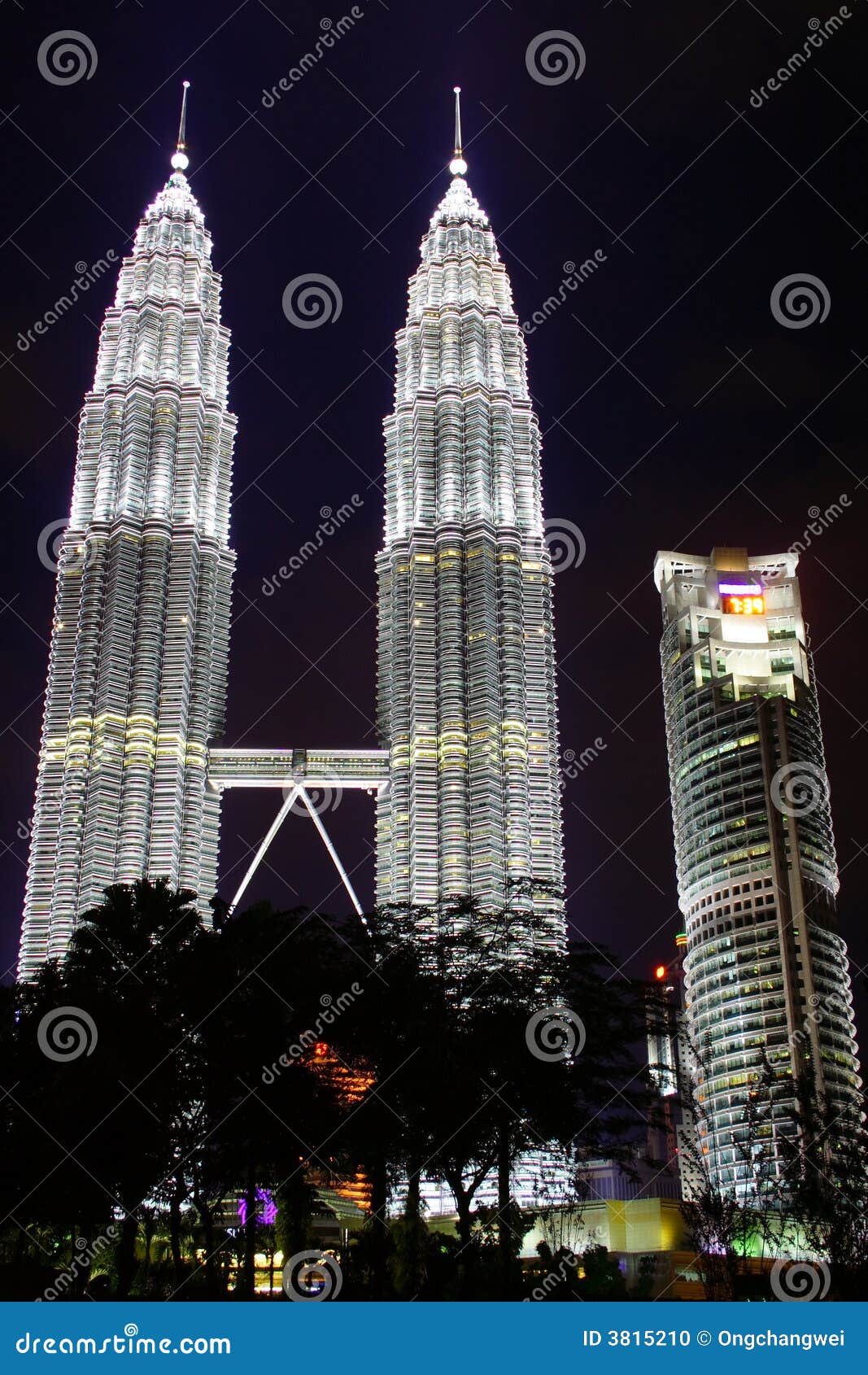 KLCC in the Night stock photo. Image of urban, city, skyscraper - 3815210