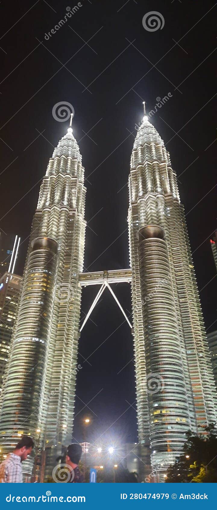 Klcc Tower Kuala Lumpur Malaysia Editorial Stock Image - Image of ...