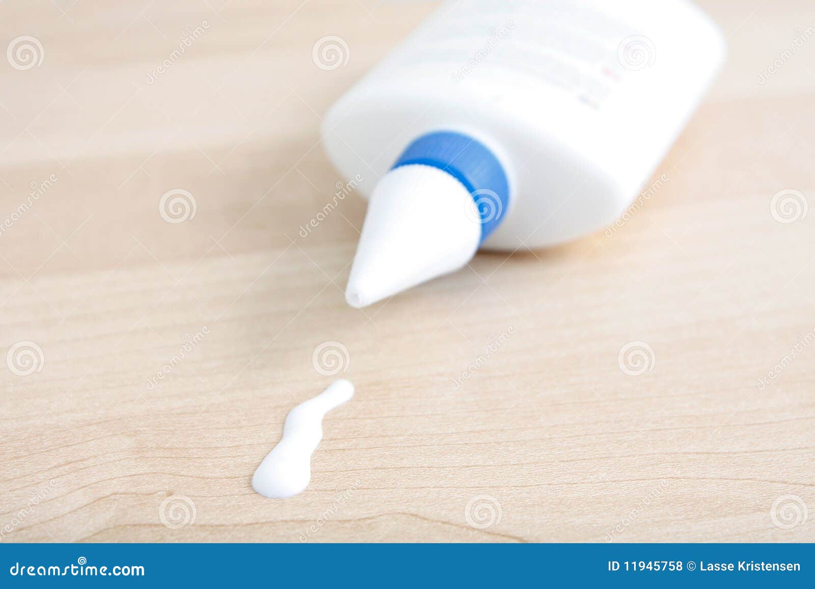 Kleber stockfoto. Bild von reparatur, kleber, tropfen - 11945758