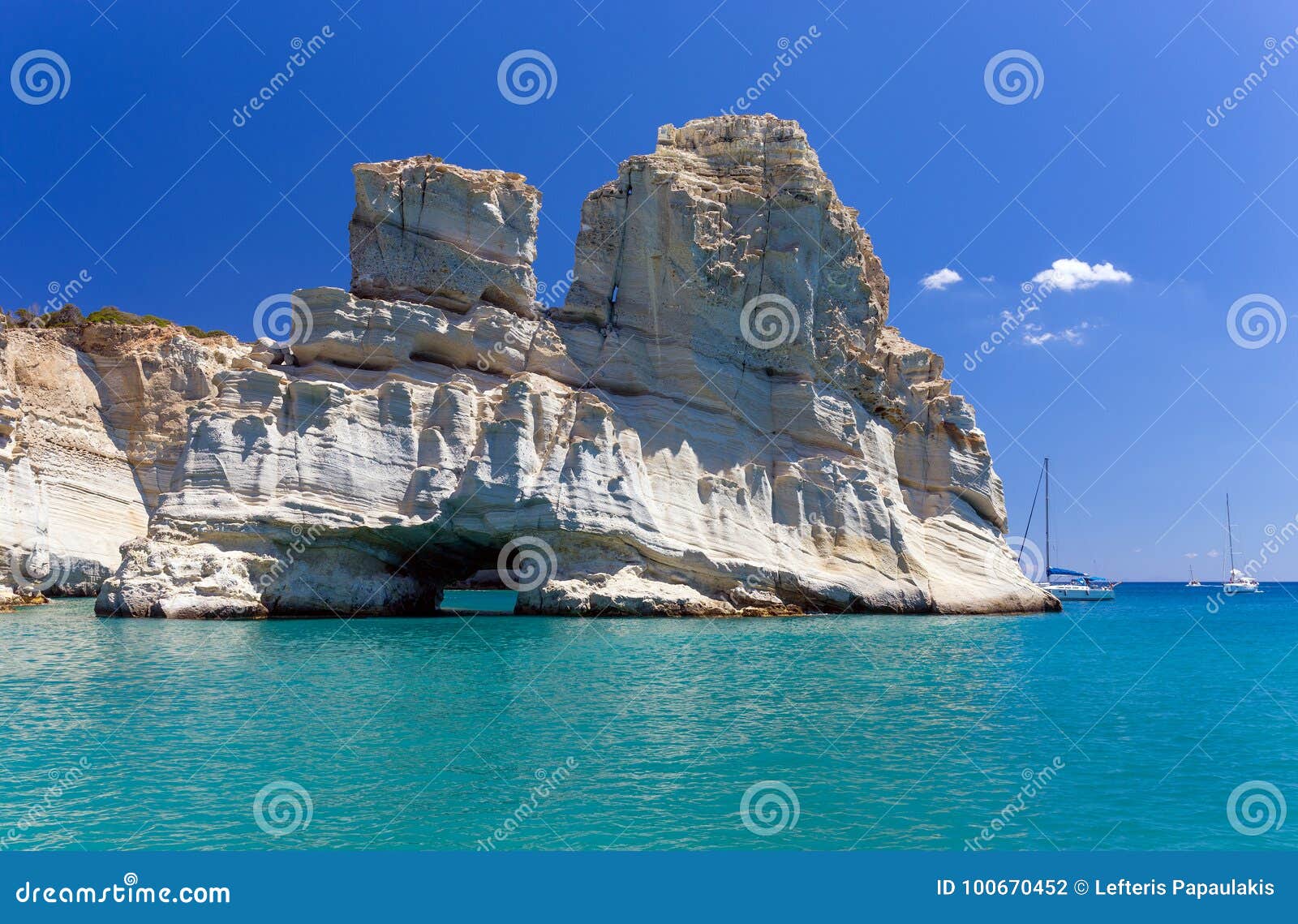 Kleftiko, Milos Isola, Cicladi, Grecia Fotografia Stock - Immagine di ...