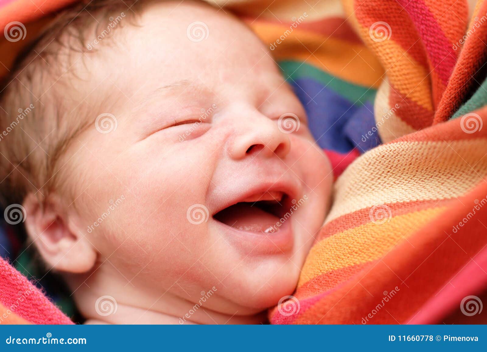 Klein kind stock foto. Image of weinig, ogen, leuk, menselijk - 11660778