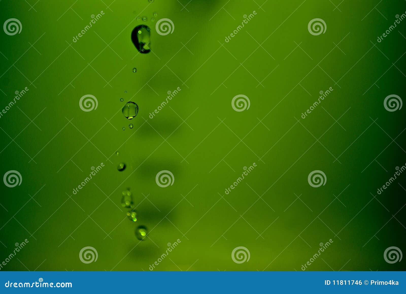 Kleine Wassertropfen stockfoto. Bild von hintergrund - 11811746