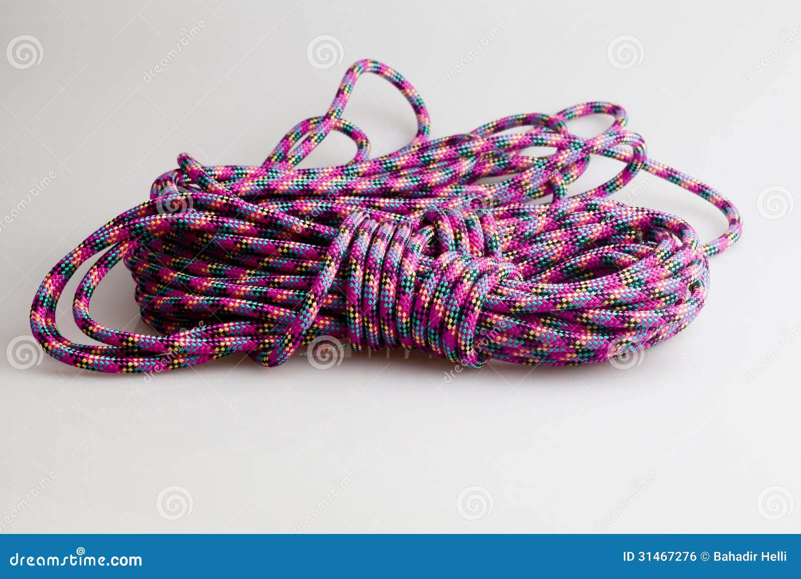 Kletterseil stockfoto. Bild von gewinde, knoten, steigen - 31467276