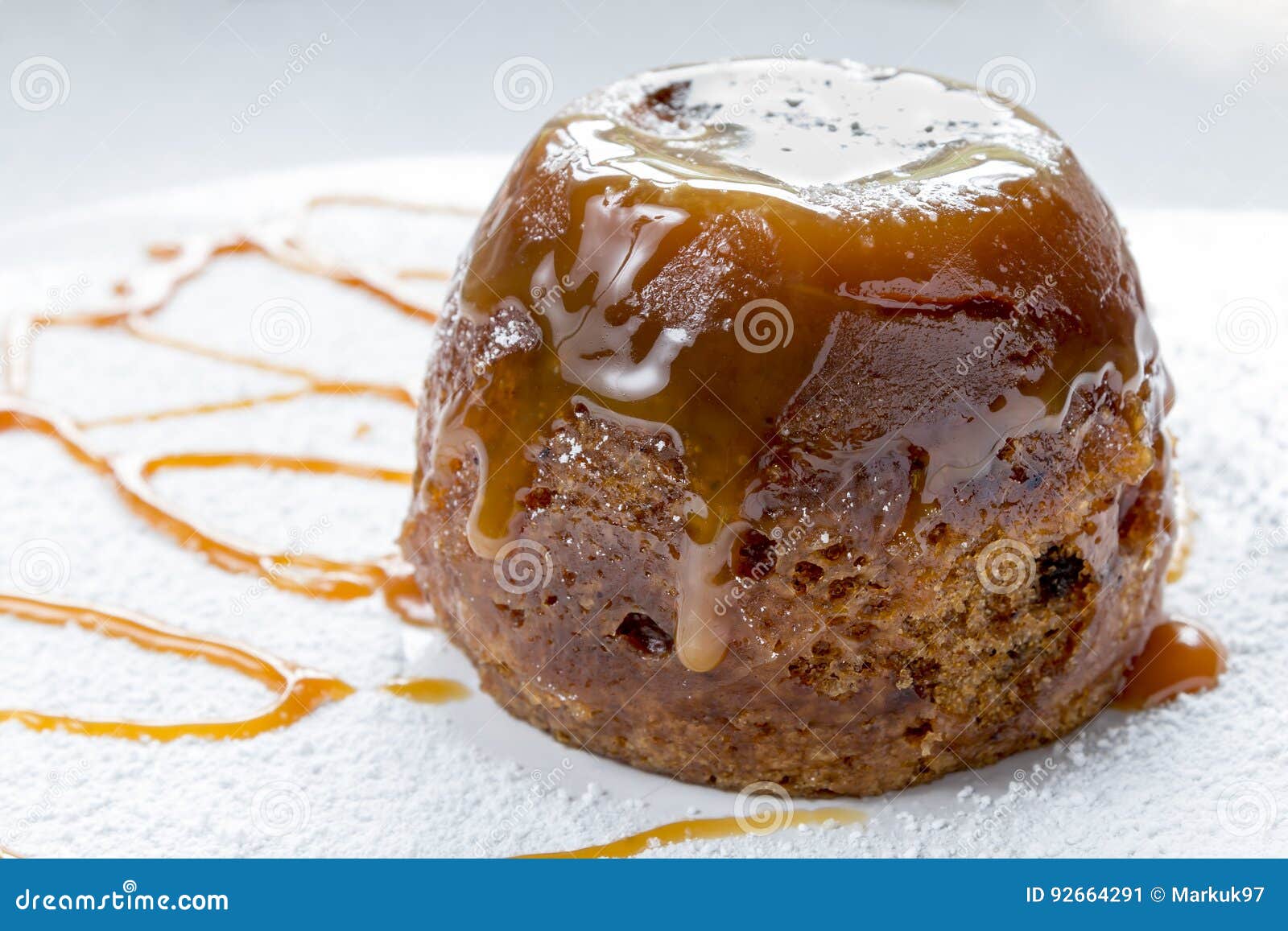 Kleverige Dichte Omhooggaand Van De Toffeepudding Met Karamelsaus Stock ... Kleverige Dichte Omhooggaand Van De Toffeepudding Met Karamelsaus Stock ...
