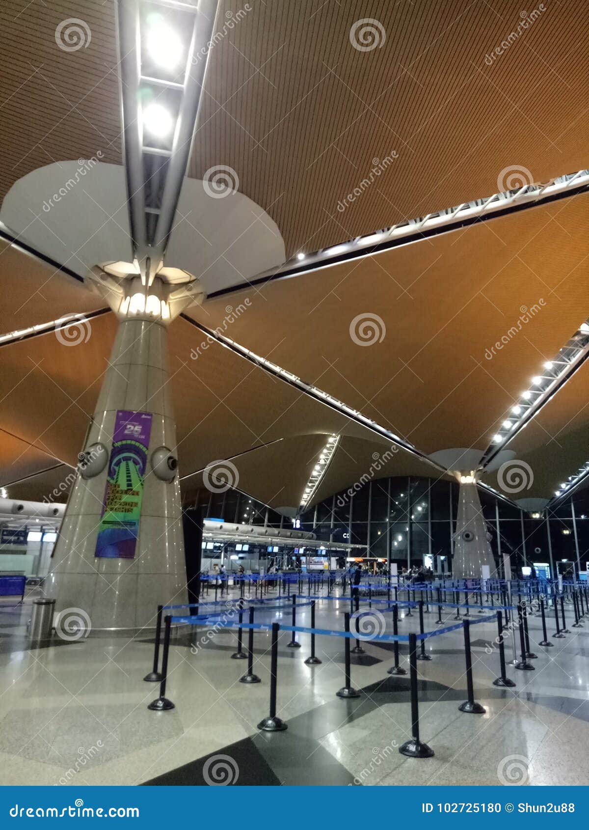 KLIA 1 Internationale Luchthaven, Kuala Lumpur Redactionele Afbeelding ...