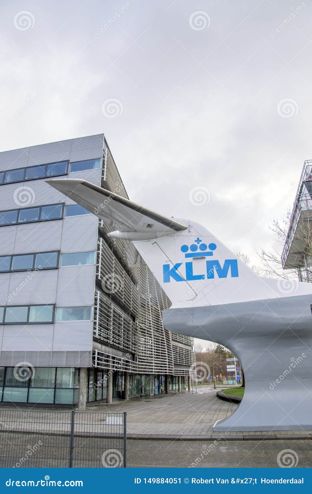 KLM Flygplan Logo at Schiphol the Netherlands 2019 Redaktionell Bild ...