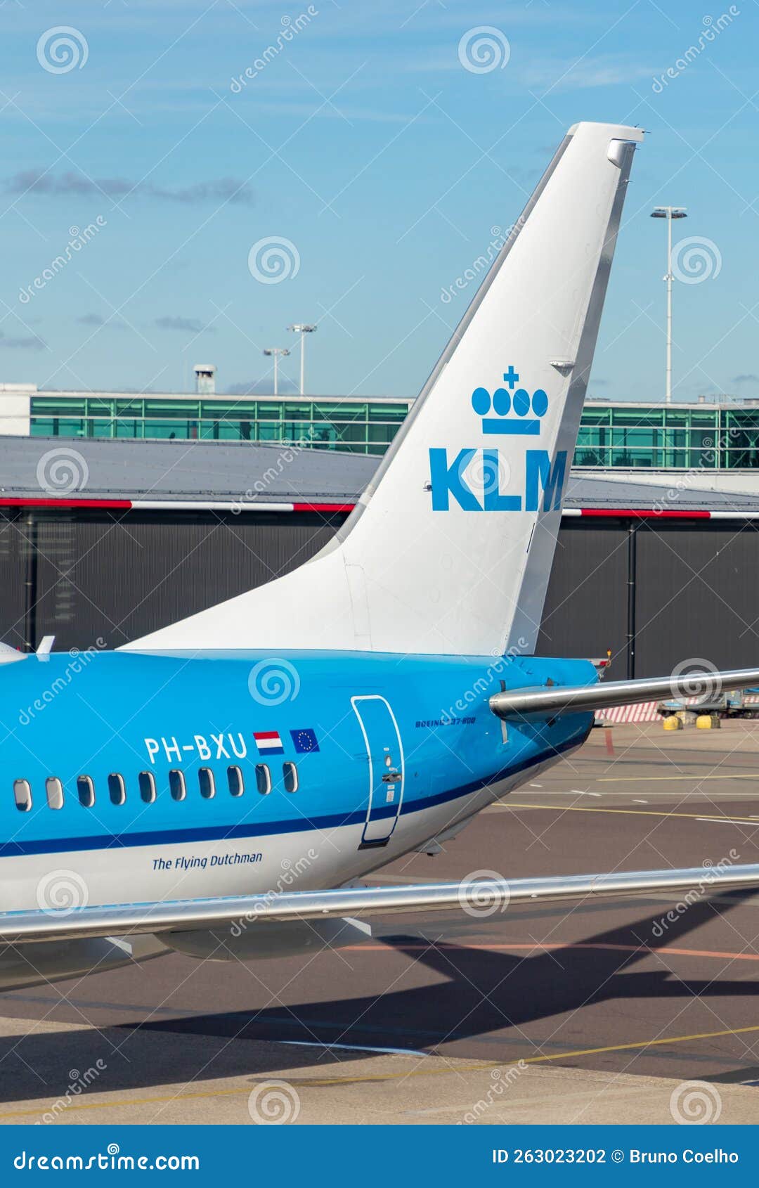 KLM Plane editorial photography. Image of plane, airplane - 263023202