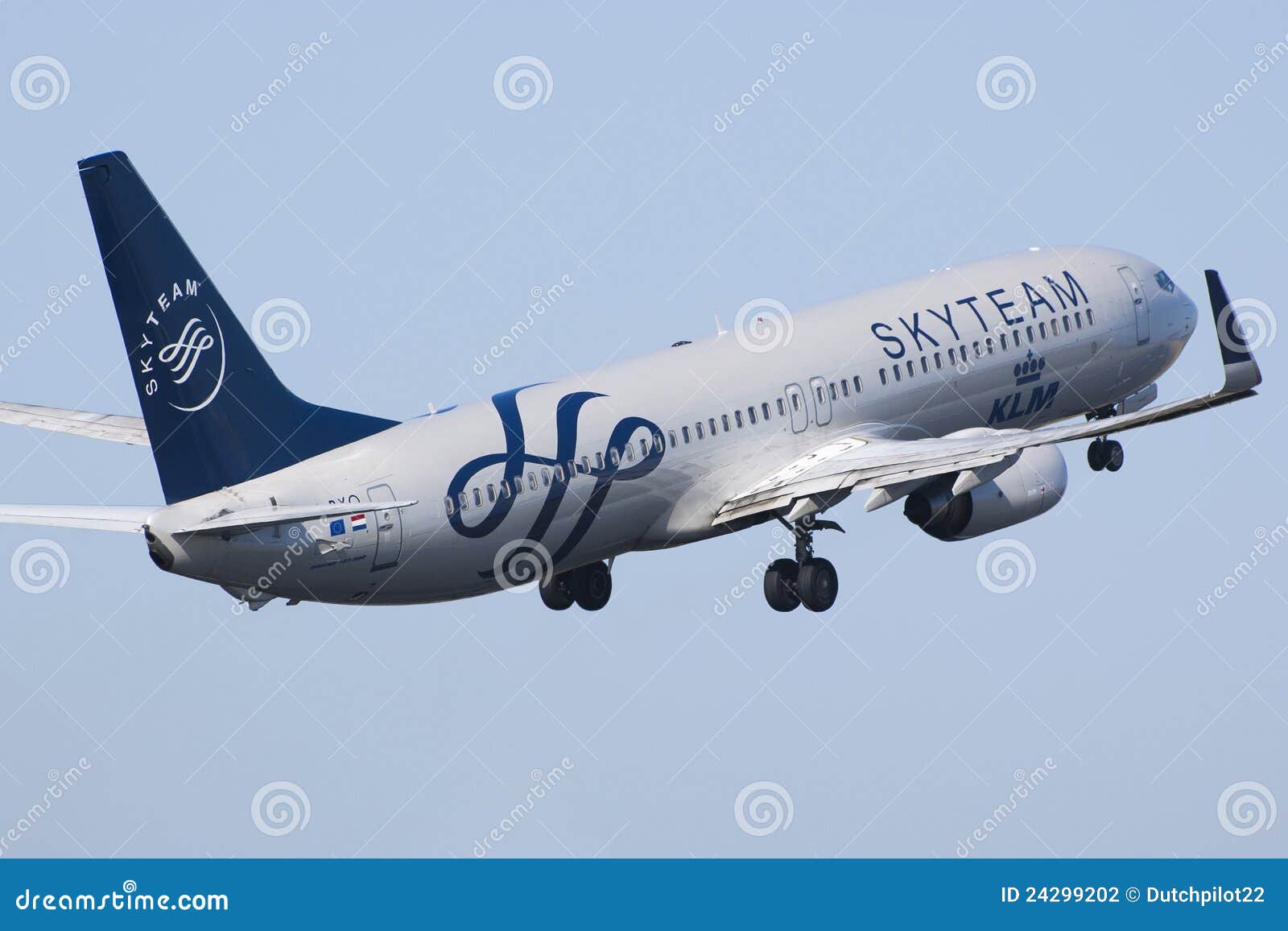 Klm Skyteam B737 take off editorial photography. Image of skyteam ...