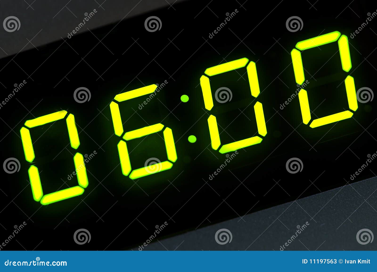 Klok stock afbeelding. Afbeelding bestaande uit aantal - 11197563