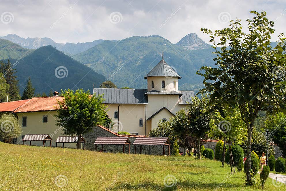 Kloster Moraca Montenegro redaktionell bild. Bild av arkitektur - 47985051