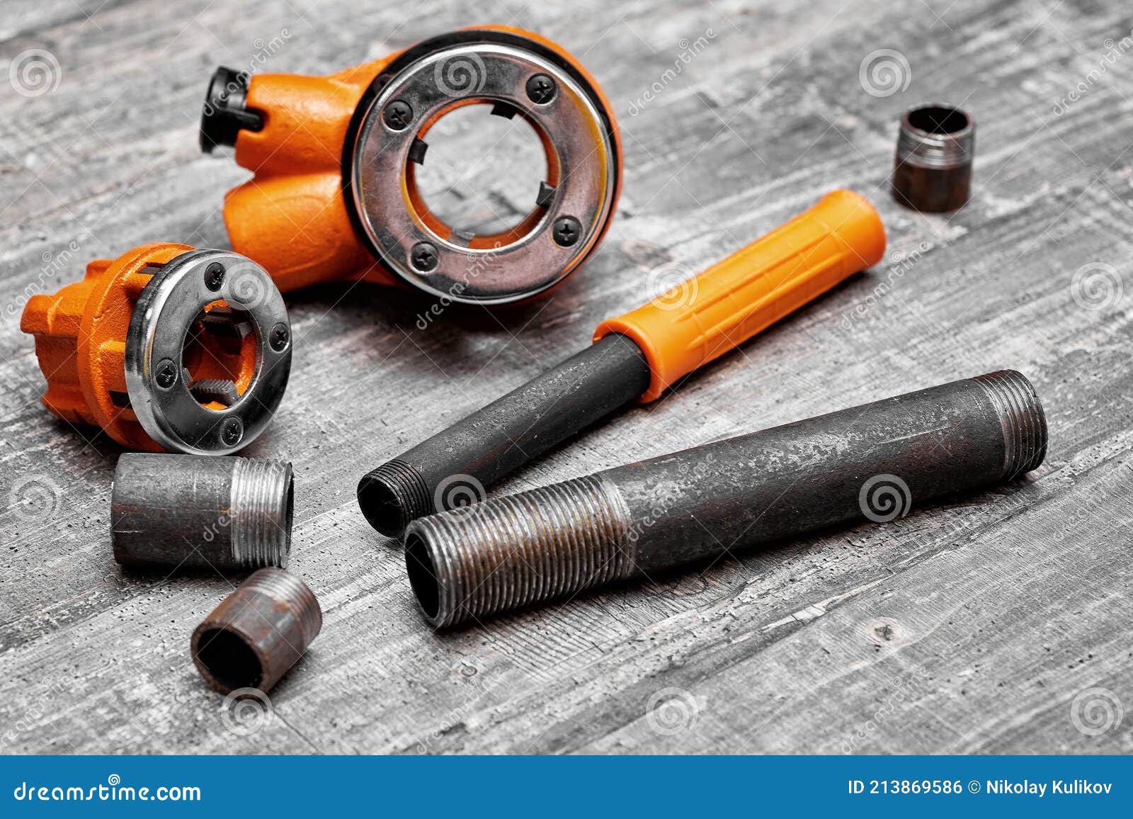 Die Stock and Die Professional Tool for Cutting Threads on Pipes, Studs ...