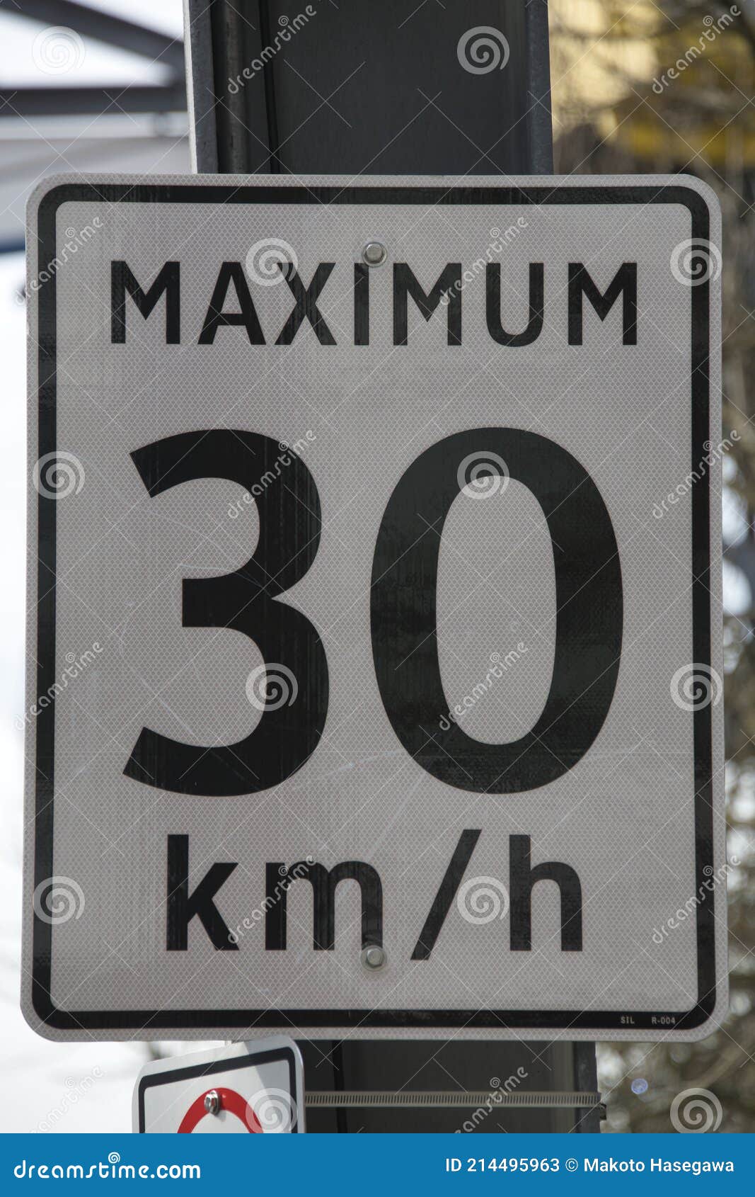 30 Km/h Speed Limit Sign. Vancouver BC Canada Stock Image - Image of ...