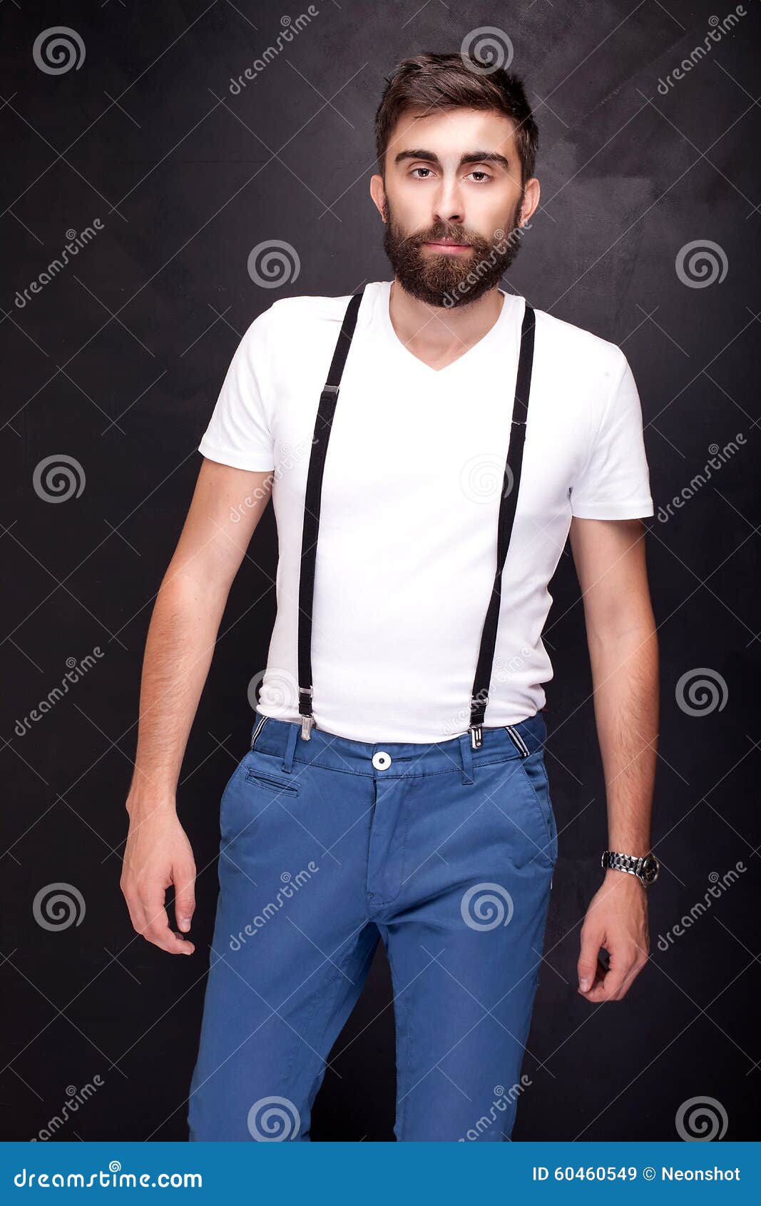 Knappe Jonge Mensen Die in Studio Stellen Stock Afbeelding - Image of ...