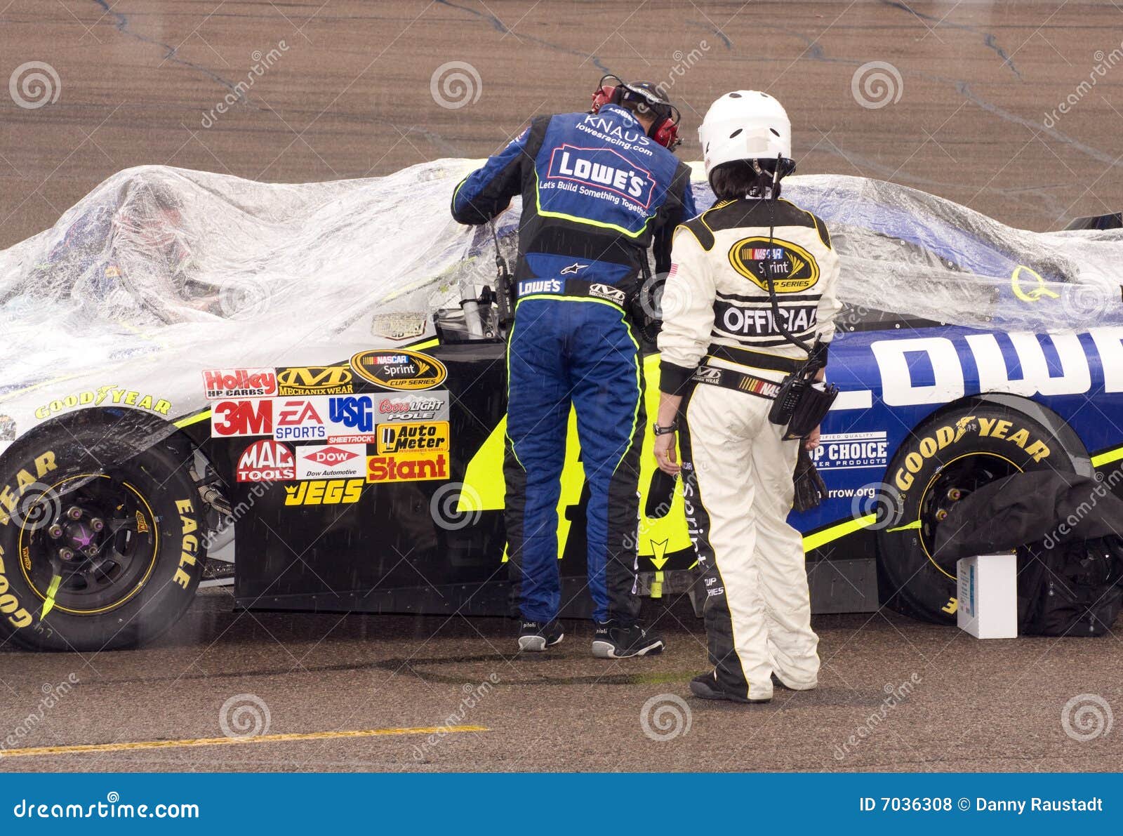 Knaus De Jimmie Johnson Du Confetti Nascar Photo stock éditorial ...
