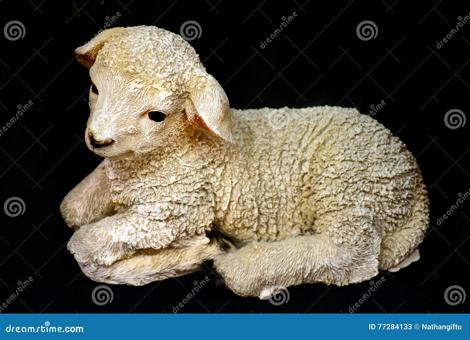 Kneeling sheep Statue stock image. Image of bird, farm - 77284133