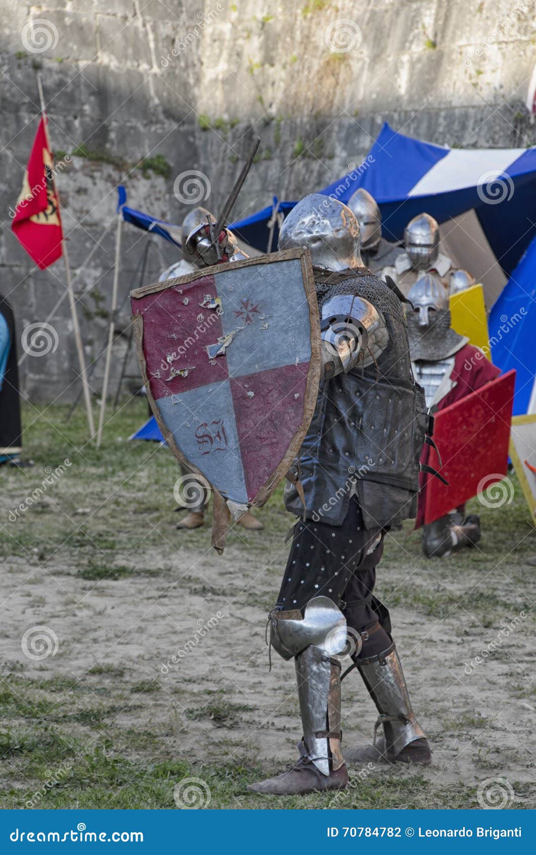 Knight ready to duel editorial photography. Image of medieval - 70784782