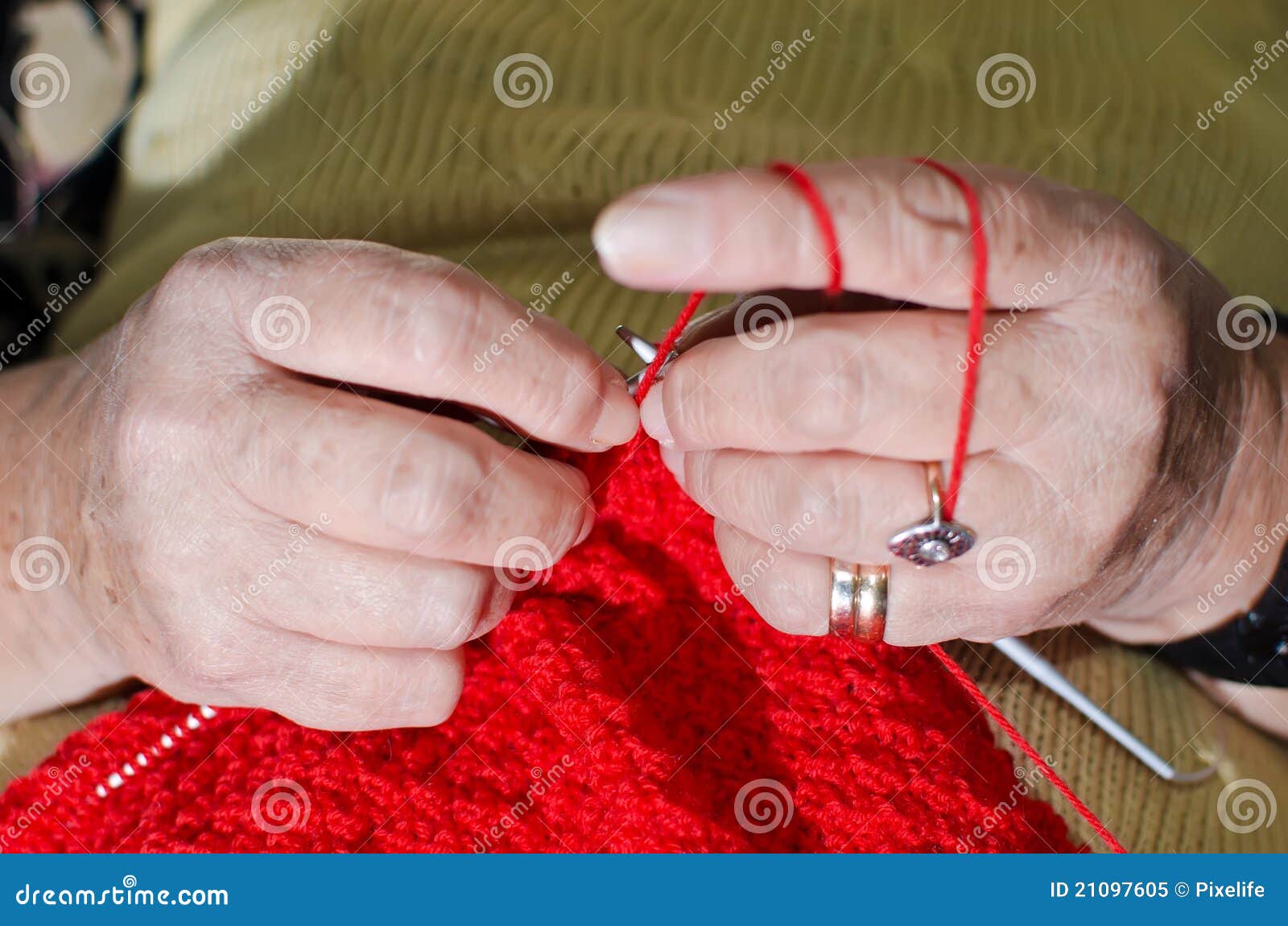 Knitting hands stock image. Image of needles, leisure - 21097605