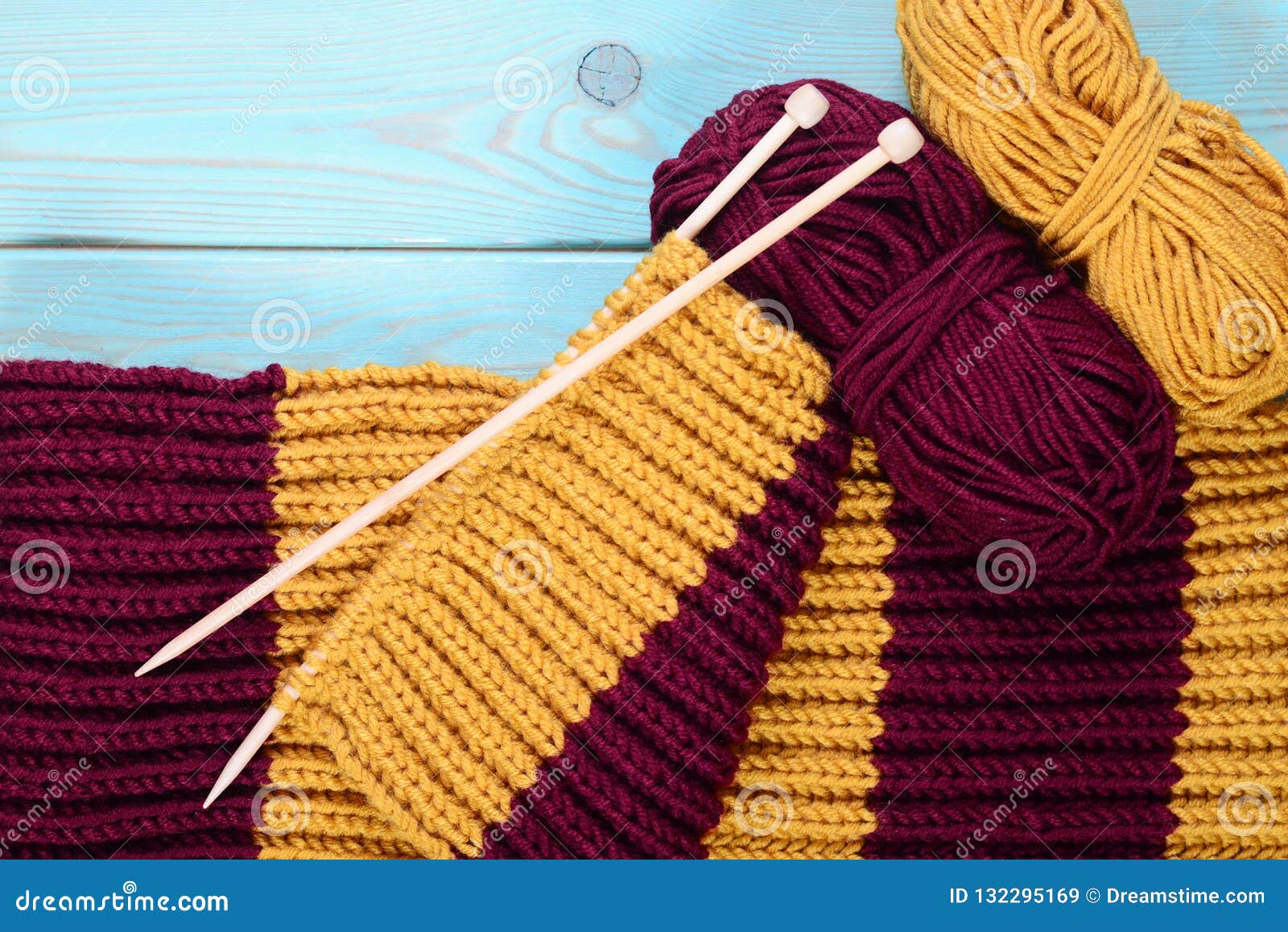 Knitting scarf and needles stock image. Image of craft - 132295169