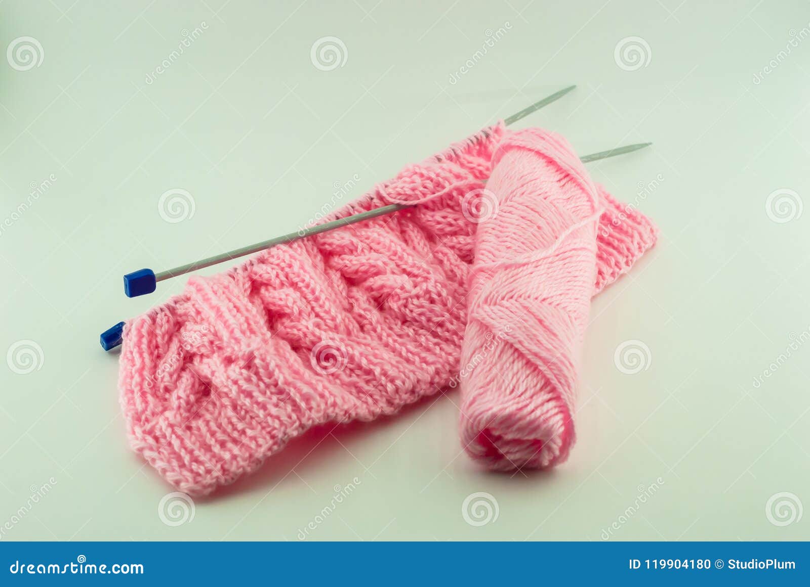Knitting thread and tangle stock photo. Image of hobbies - 119904180