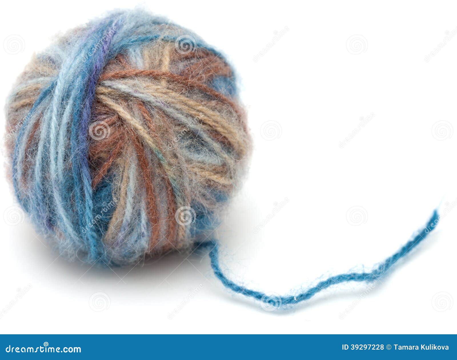 Knitting Wool Ball Isolated on White Stock Photo - Image of gradient ...