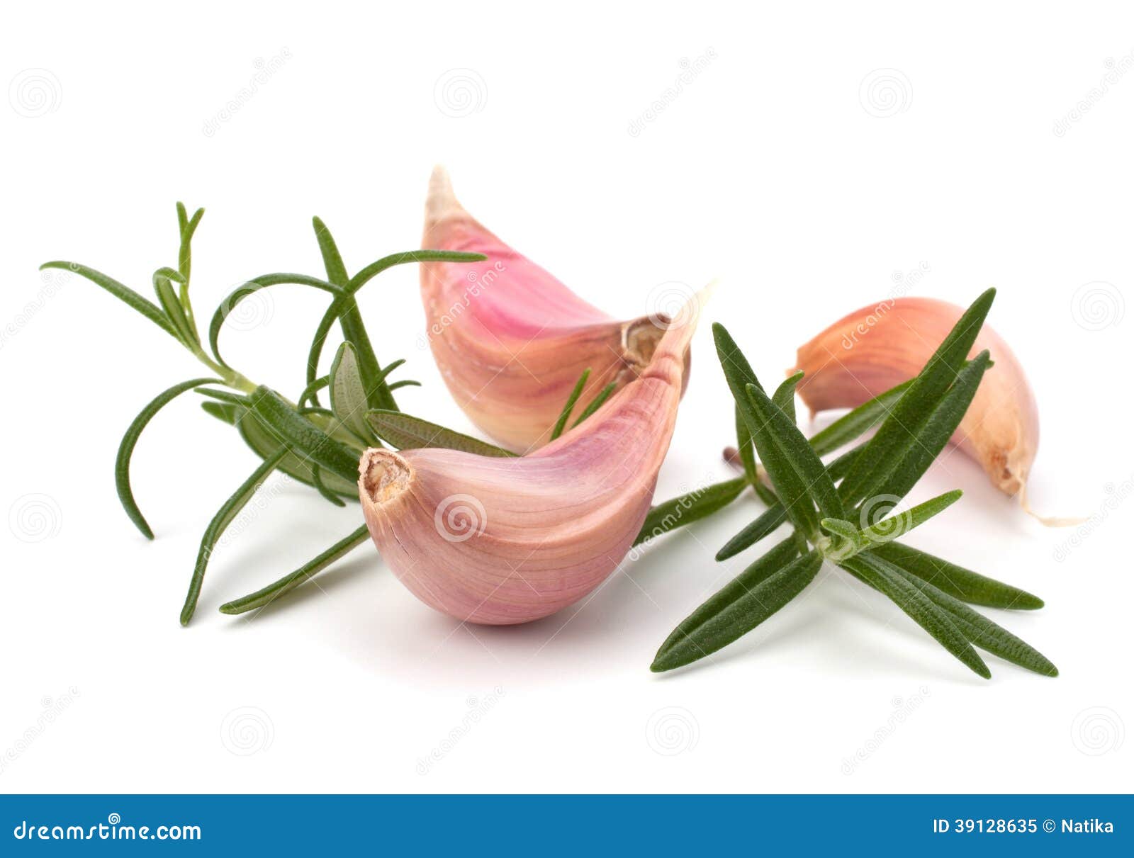 Knoblauchzehe und Rosmarin stockbild. Bild von nahrung - 39128635
