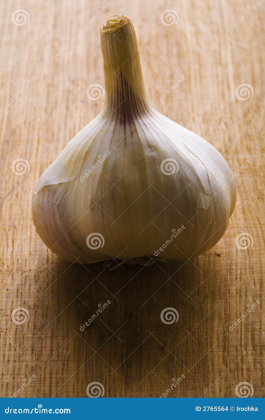 Knoflook stock foto. Image of koken, voedings, markt, specerij - 2765564