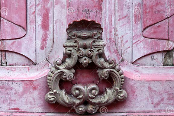 Knoker de la puerta imagen de archivo. Imagen de italia - 35145667