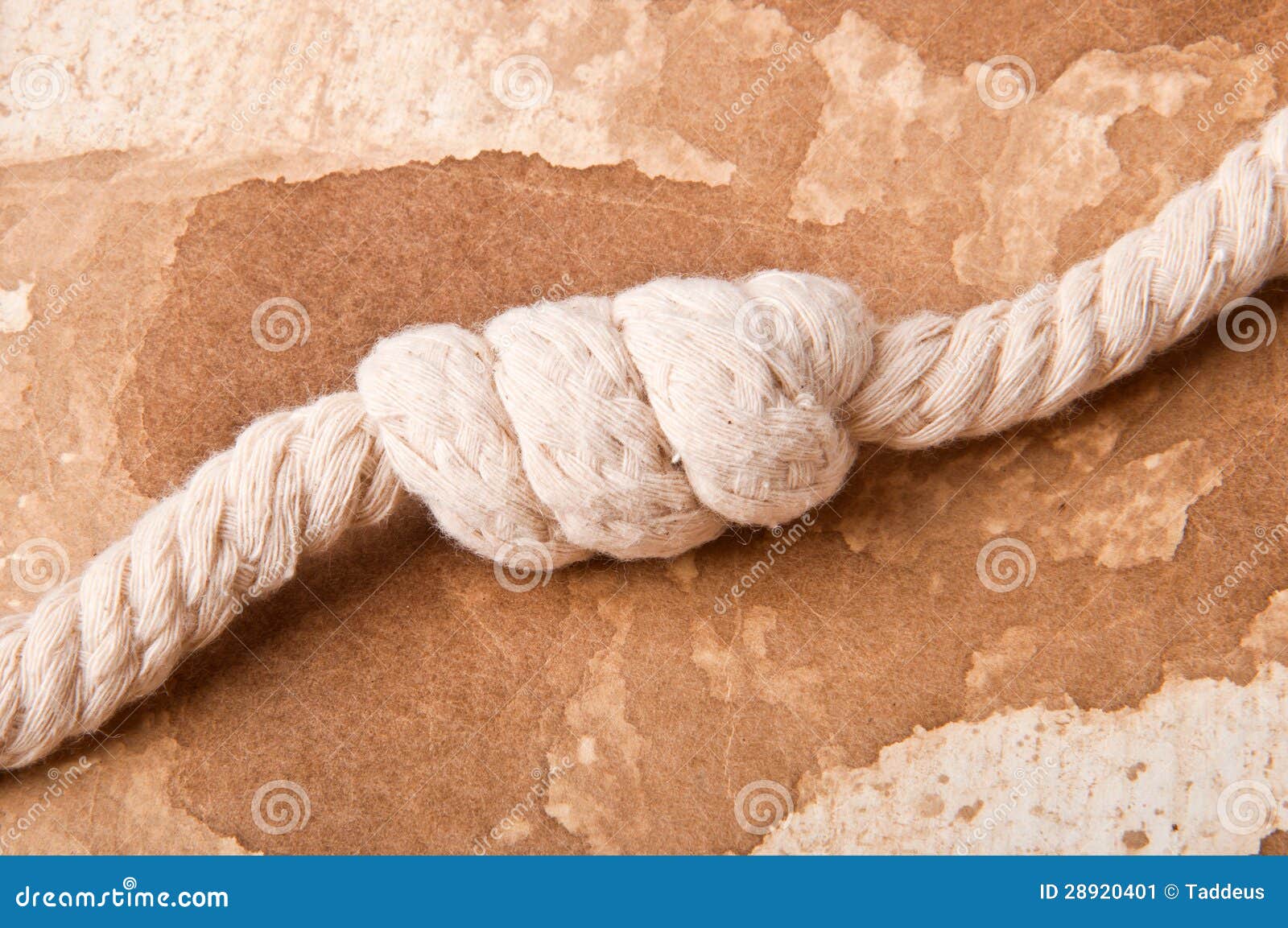 Knotenpunkt vom Seil stockbild. Bild von knotenpunkt - 28920401