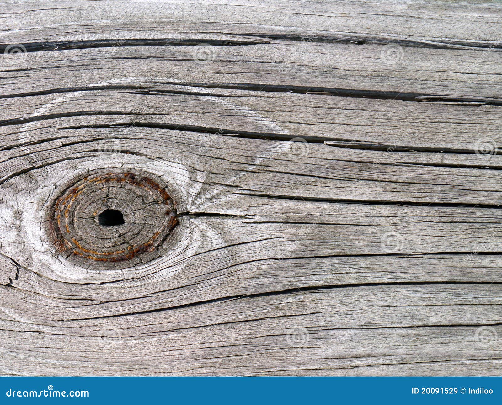 Knothole in Der Stall-Holz-Planke Stockbild - Bild von loch, verwittert ...