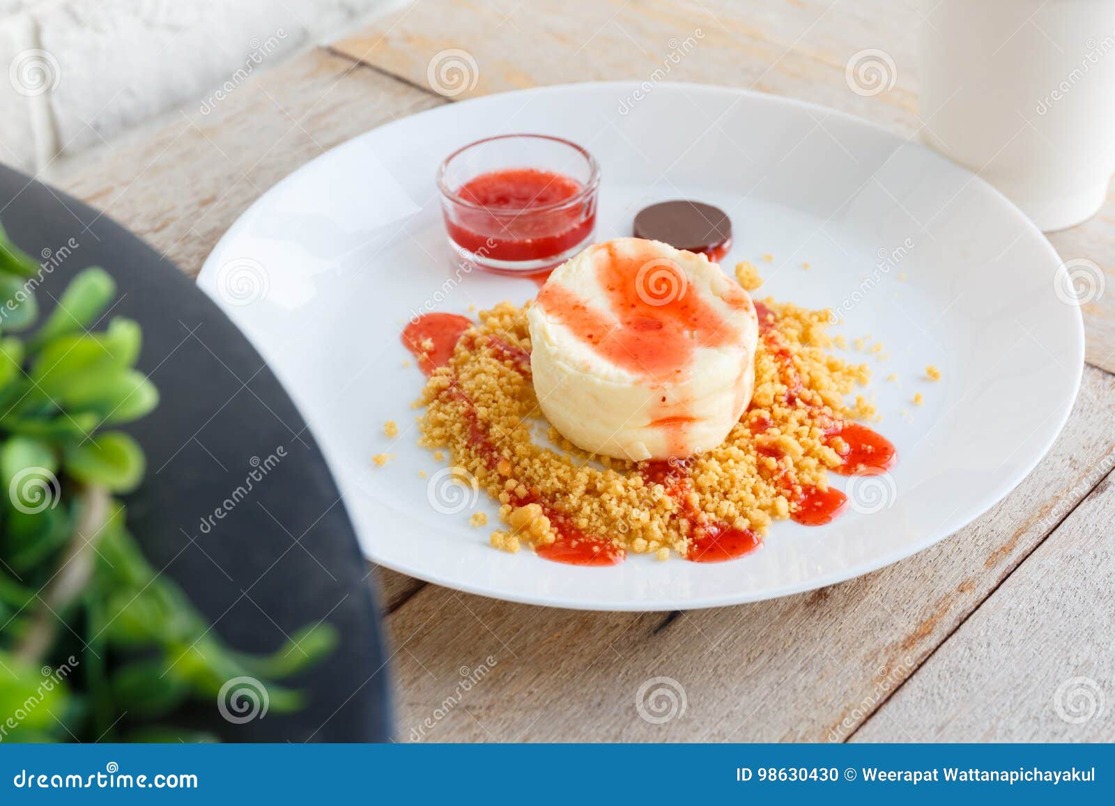 Kobe Cheese Cake stock photo. Image of dairy, plate, beverage - 98630430