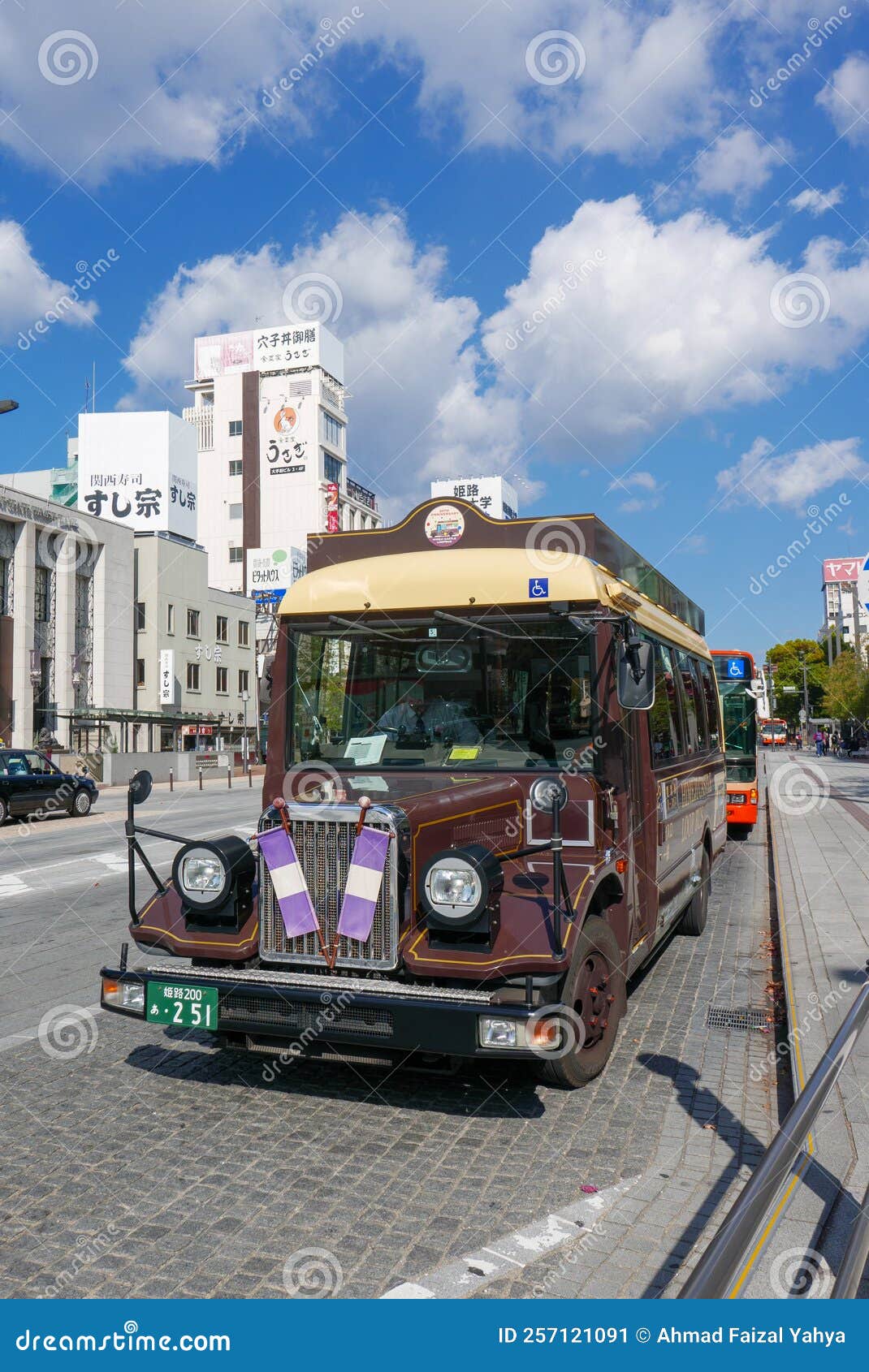 KOBE-JAPAN-CIRCA 2018 : Disabled Friendly Bus Stopped by the Sidewalk ...