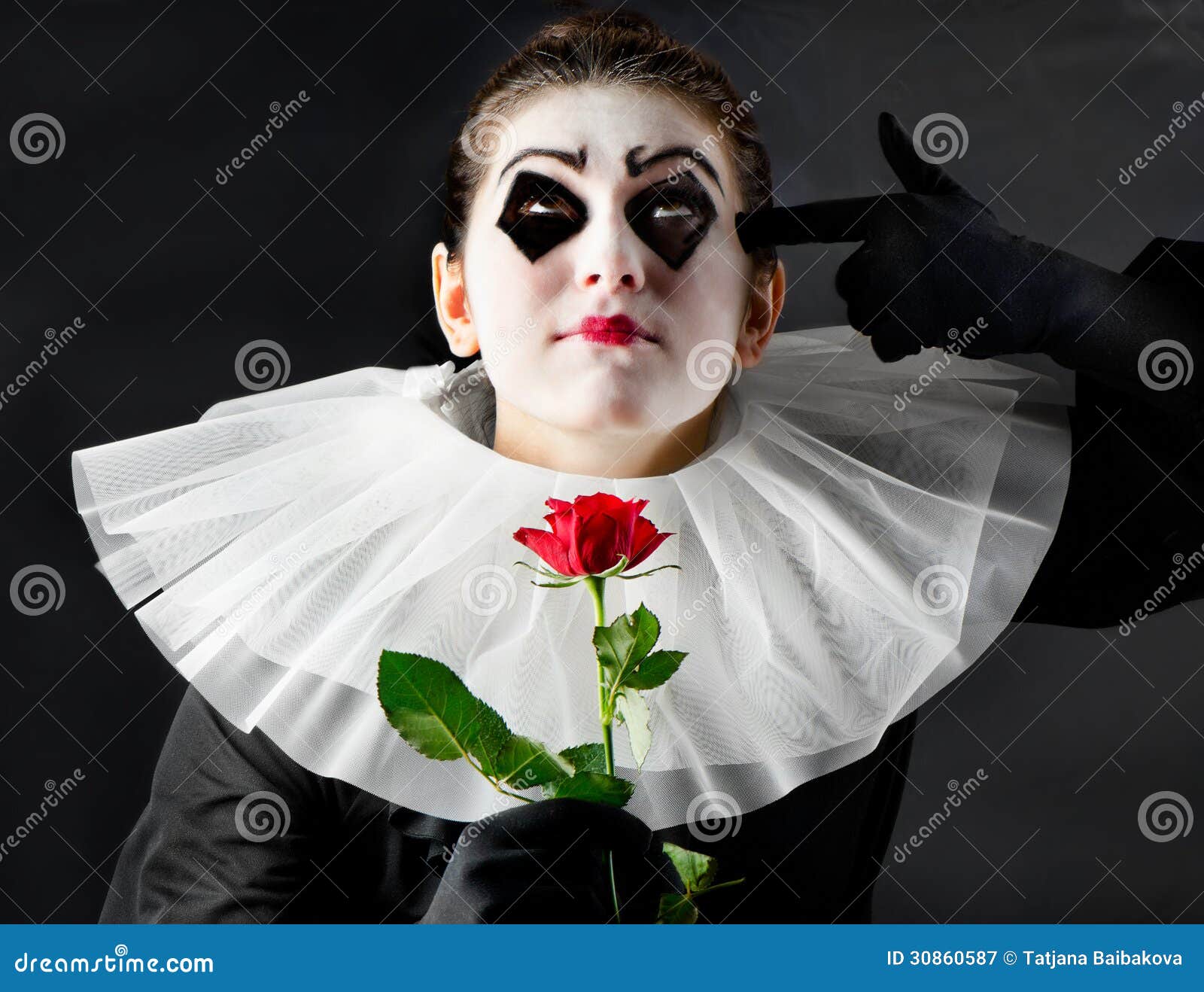 Kobieta mim obraz stock. Obraz złożonej z pierrot, dziewczyna - 30860587