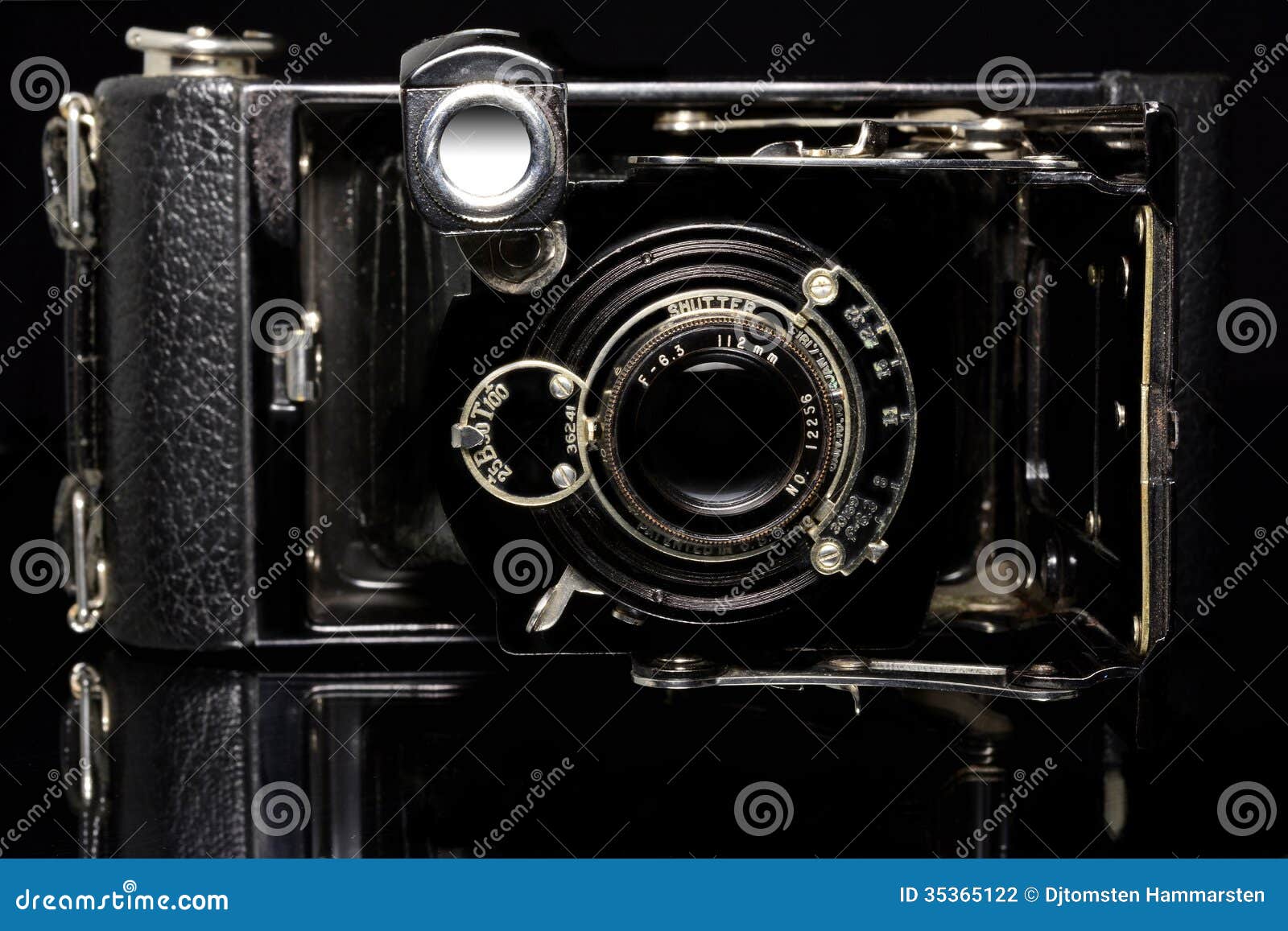 Kodak pocket camera JR editorial photography. Image of optico - 35365122