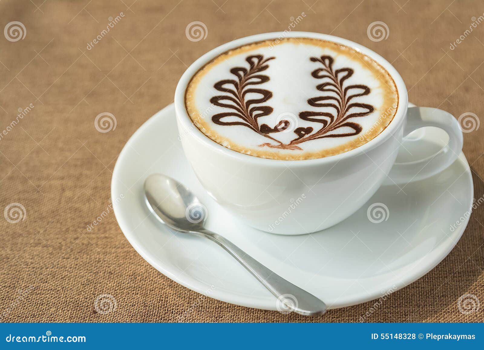 Koffie Latte Kunst in Koffiewinkel Stock Foto - Image of cafeïne ...