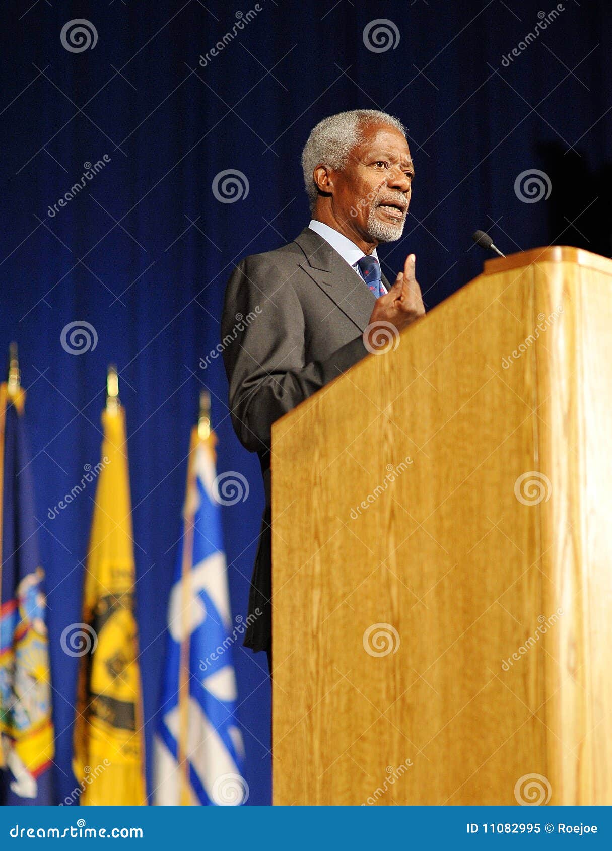 Kofi Anan Delivering Speech Editorial Image - Image of portrait ...