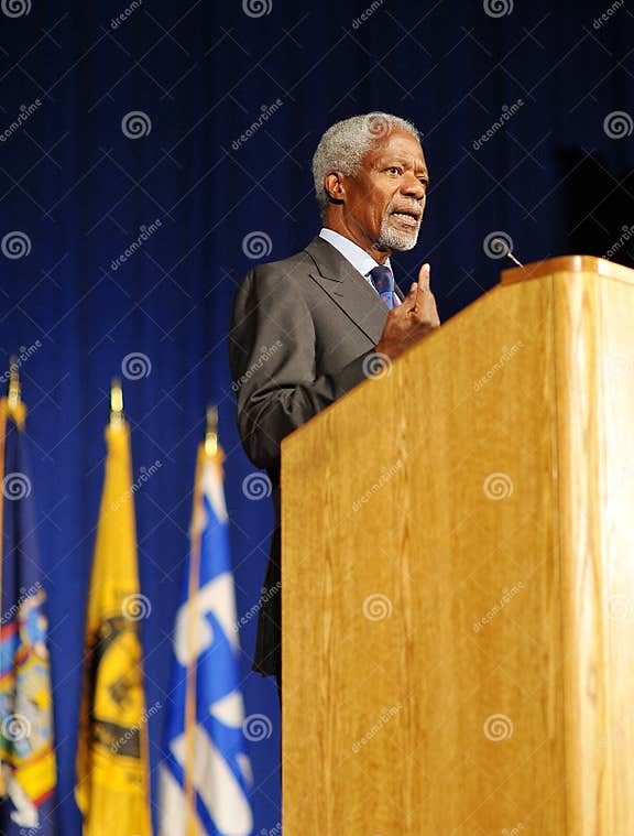 Kofi Anan Delivering Speech Editorial Image - Image of portrait ...