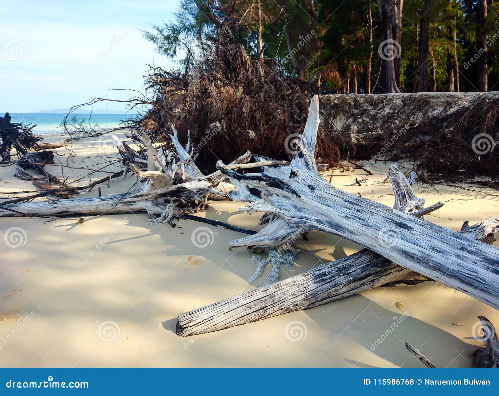 Koh Bulone Island Beach, Satun Stock Photo - Image of bulone, nature ...