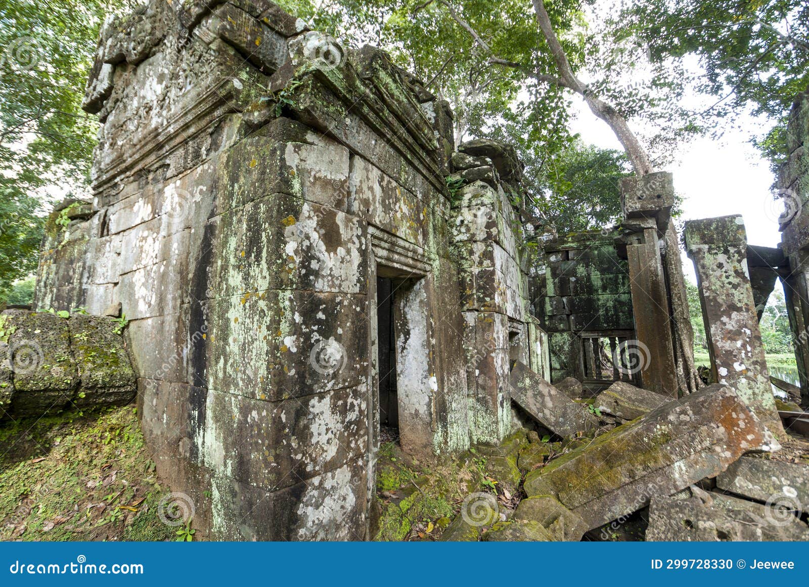 Koh Ker Temple Complex, Angkor, Cambodia, Asia Stock Photo - Image of ...